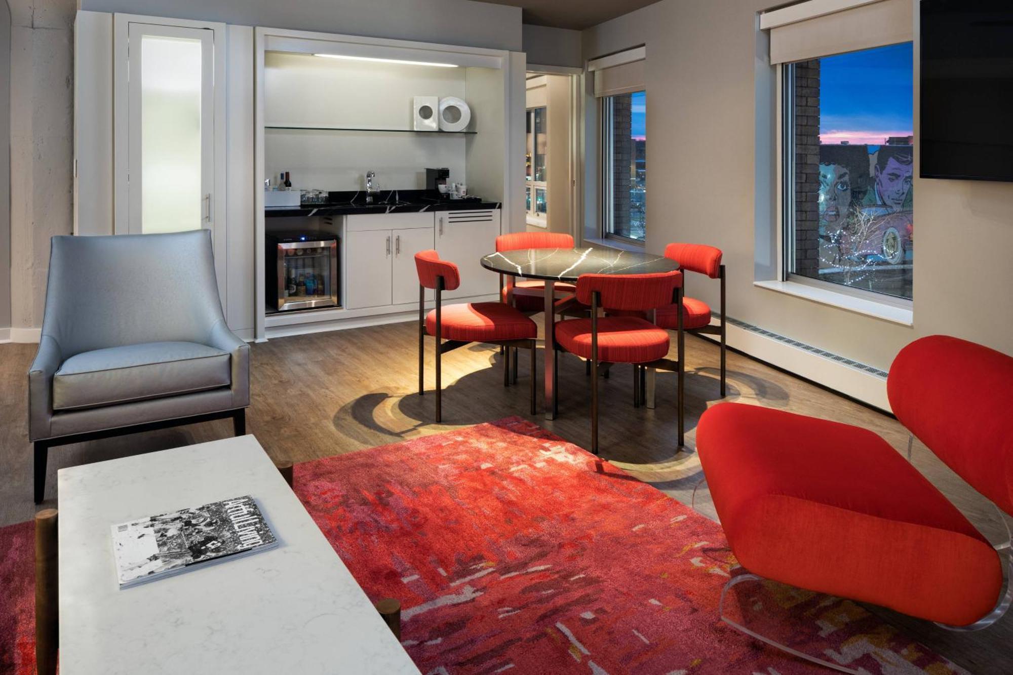 The Chambers Hotel Minneapolis: 5 star Hotel with a Minimum Price 135US ...